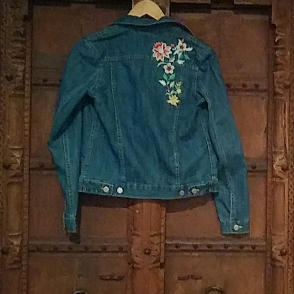 GAP | Jackets & Coats | The Gap Denim Floral Jean Jacket | Poshmark
